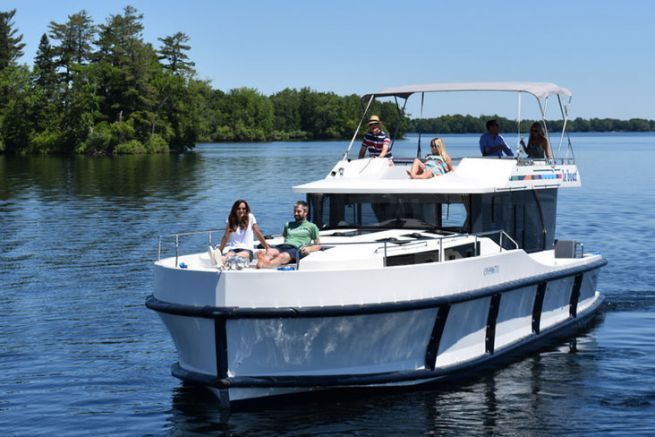 Le Boat, compre su barco para el río