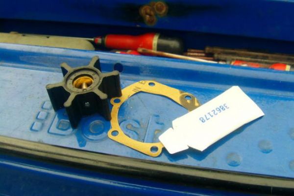 Rodete de la bomba de agua: ¿cómo evitar que se rompa el motor de su barco?