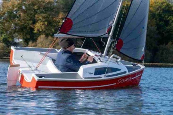 Deltania Mini: descubra el velero "habitable" más pequeño del mundo